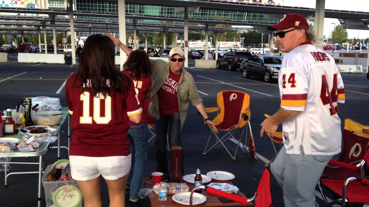 Tailgating at FedEx Field and dancing to "I Love It" by Icona Pop - YouTube