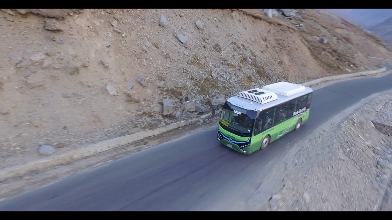 Manali rohtang electric bus india - YouTube