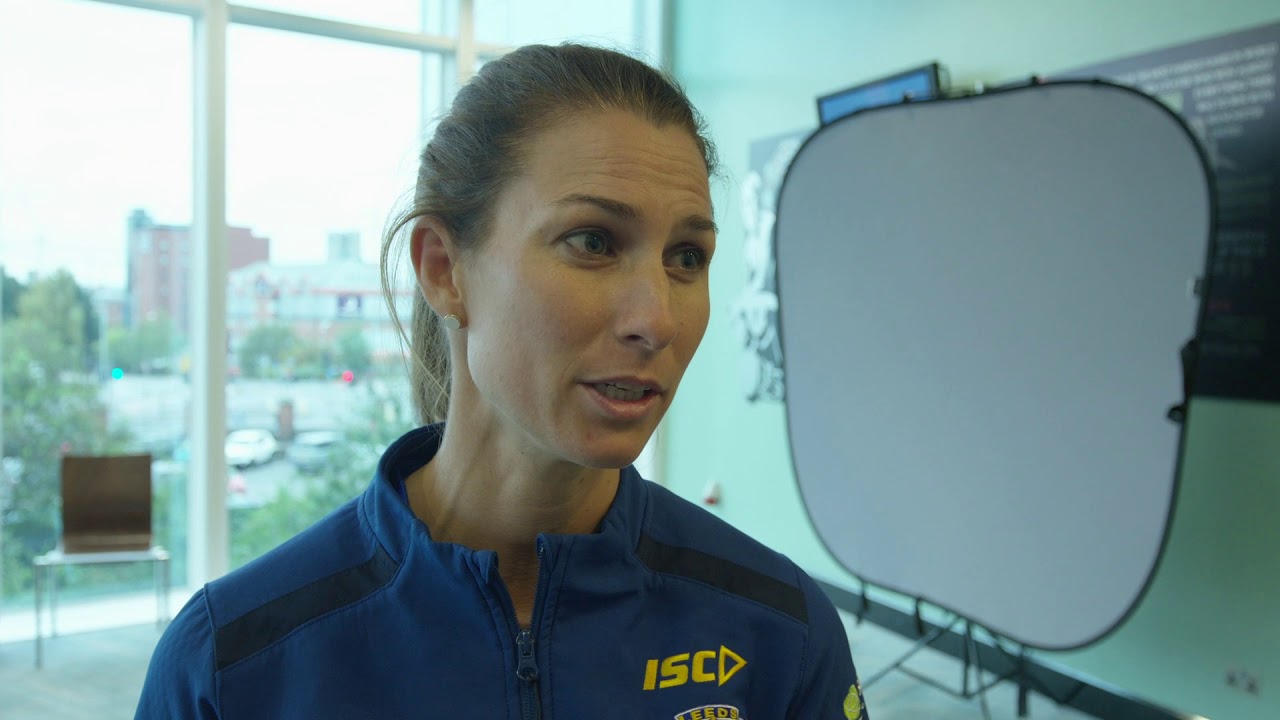 Castleford Tigers v Leeds Rhinos - Courtney Hill - YouTube