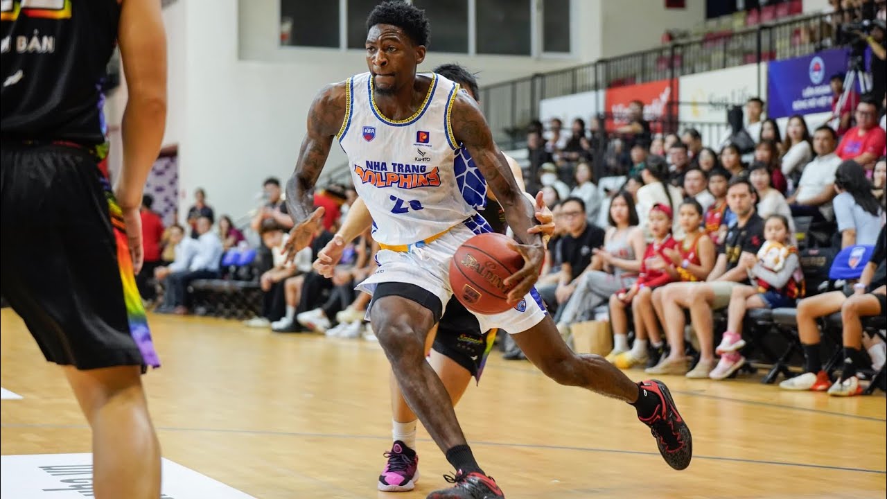 Joe Jr Mvuezolo VBA Highlights. 2024 6’6 SG - YouTube