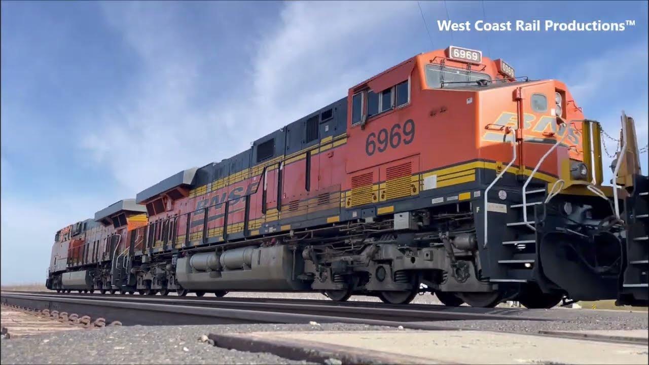 [HD] Trains at Duffy Siding and Emeryville: NS/KCS Power, BNSF-led San Joaquin, and More! (03/18 ...