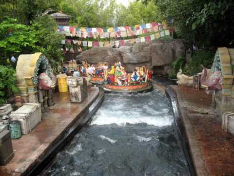 Kali River Rapids-Chakranadi River - YouTube