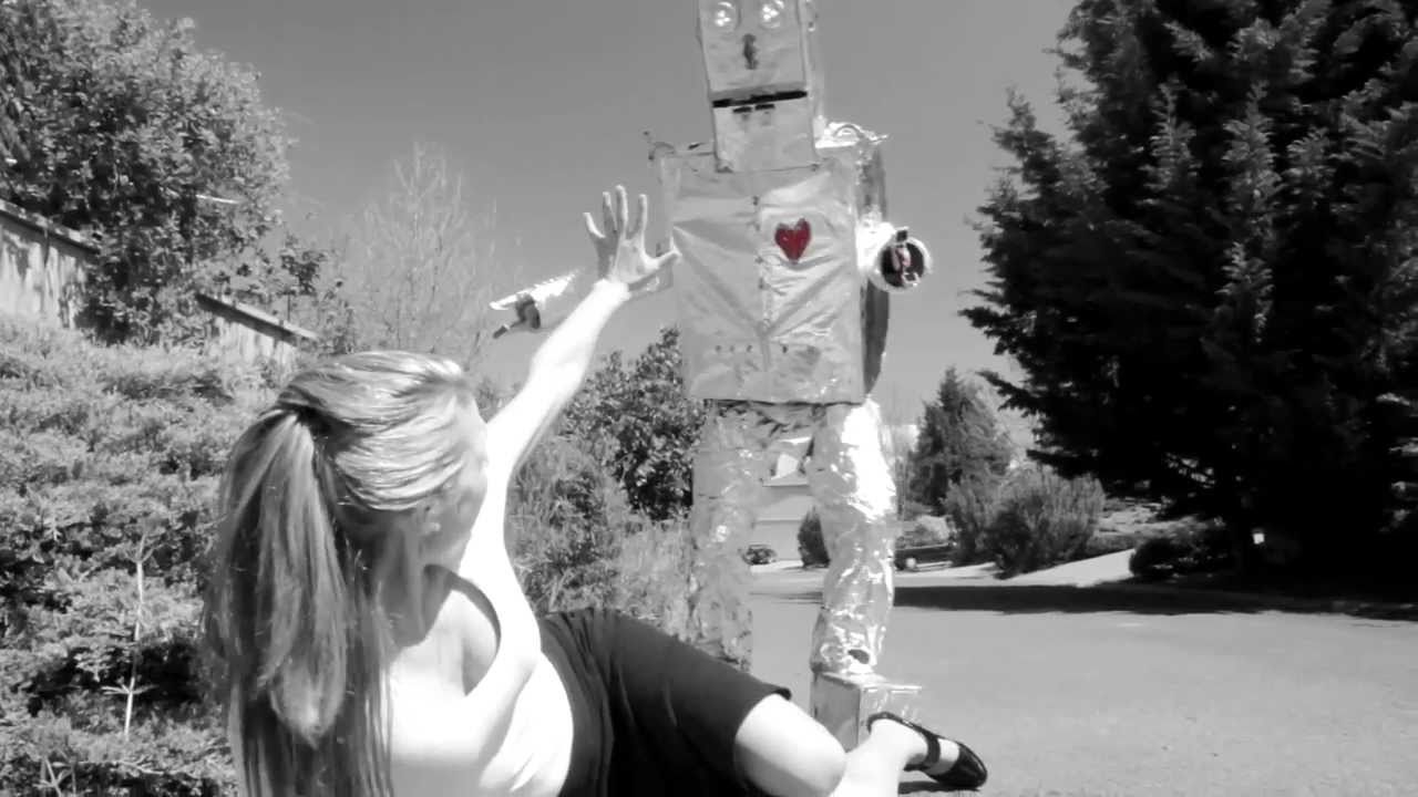 Robot Love - Moby "Be The One" - Sci-Fi/Comedy Music Video - YouTube