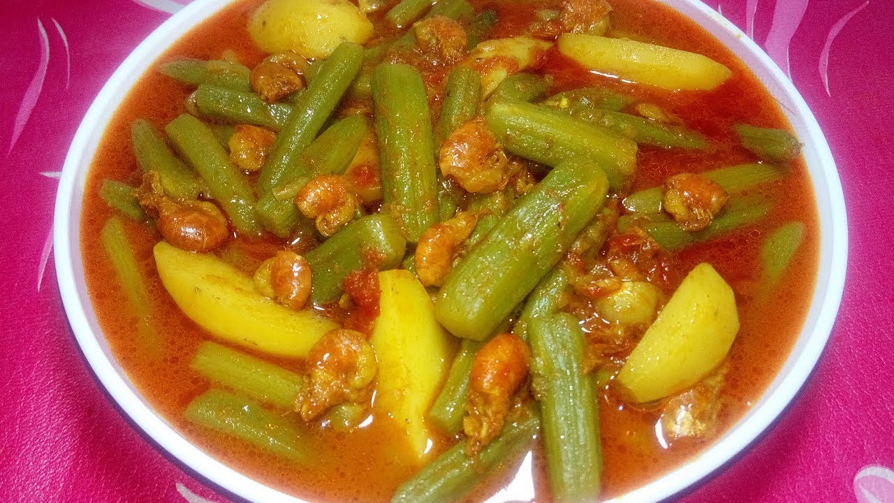 Shaker data with chingri - Bengali healthy curry - Bangladeshi recipe ...