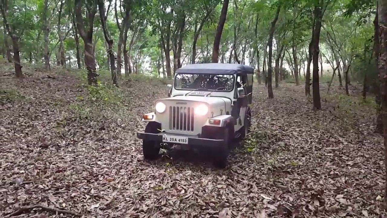 Mahindra Major Jeep offroading @Nilambur - YouTube