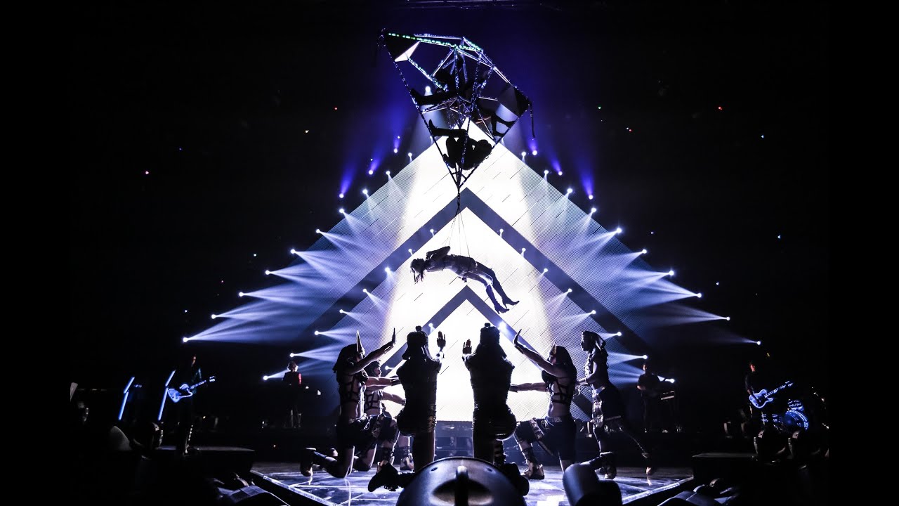 Katy Perry - The Prismatic World Tour 2014 [Full Show] - YouTube