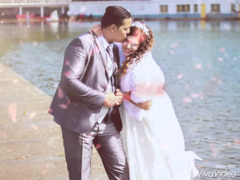 Öyle sevdim ki ben seni tarifi yok hic bir dilde