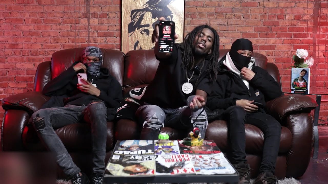 Bloodhound JBoogie confronts DJU for saying Lil Jeff cursed the couch ...