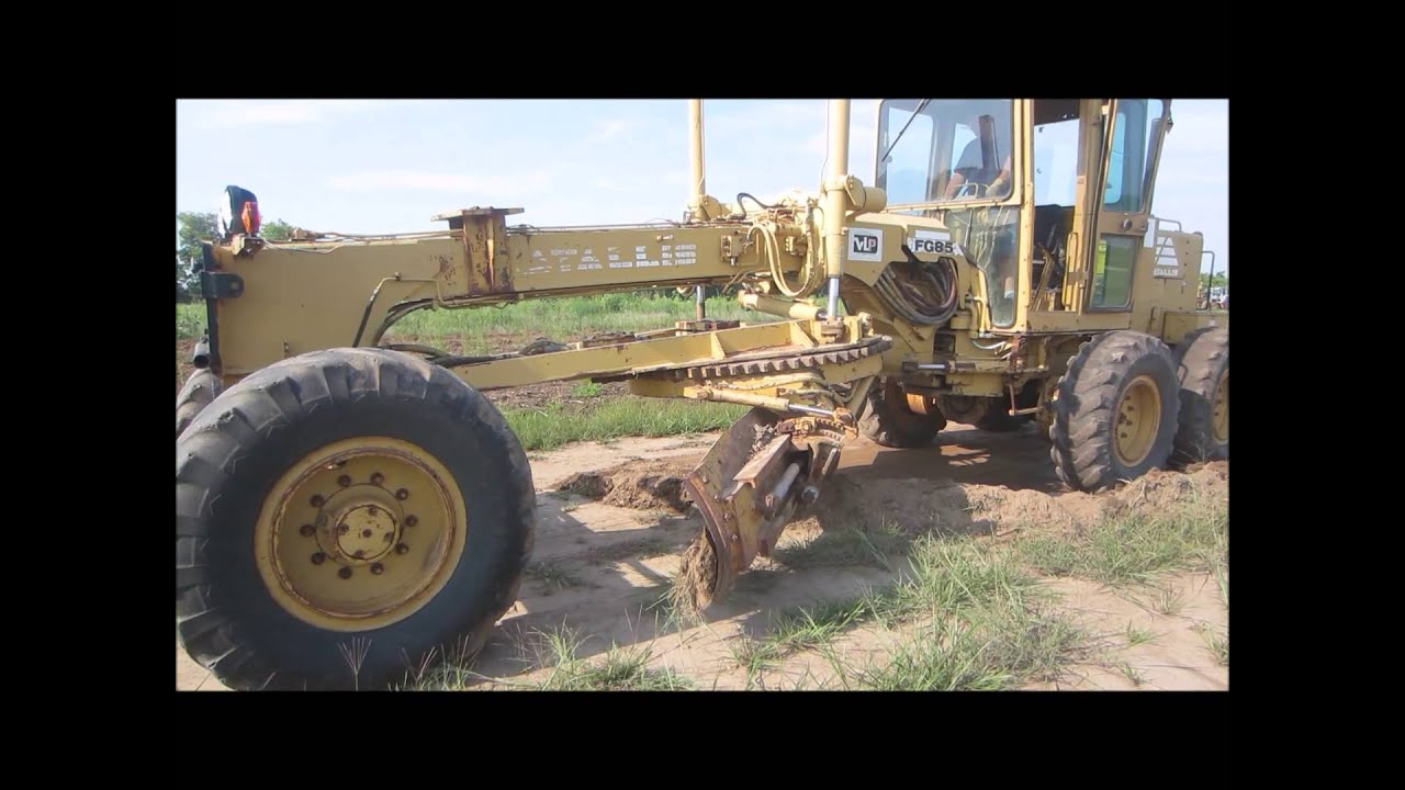 1988 Fiat-Allis FG85 articulated motor grader for sale | sold at ...