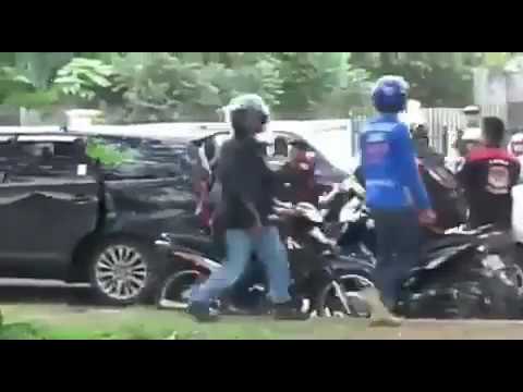 hot video bentrokan GMBI vs FPI di bandung