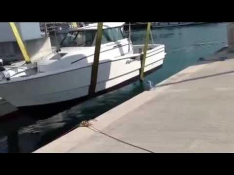 UF33進水2 - YouTube