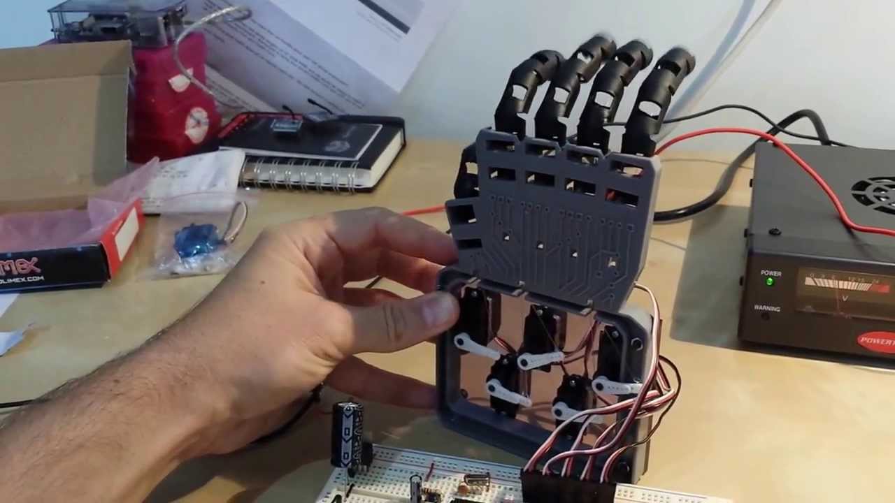 Robot Hand Servo Test - YouTube