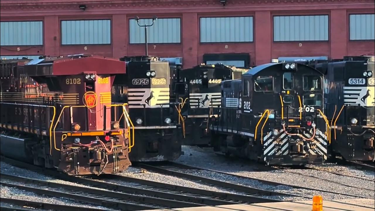 NS 2103 on the juniata turntable, ft. PRR heritage unit - YouTube