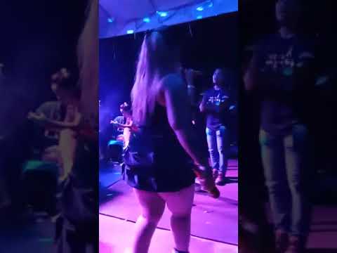 MONTOK BOHAY LAGU GADIS BALI MIS DEWI GACOR TUNGGU DURASI PANJANG NYA YAH