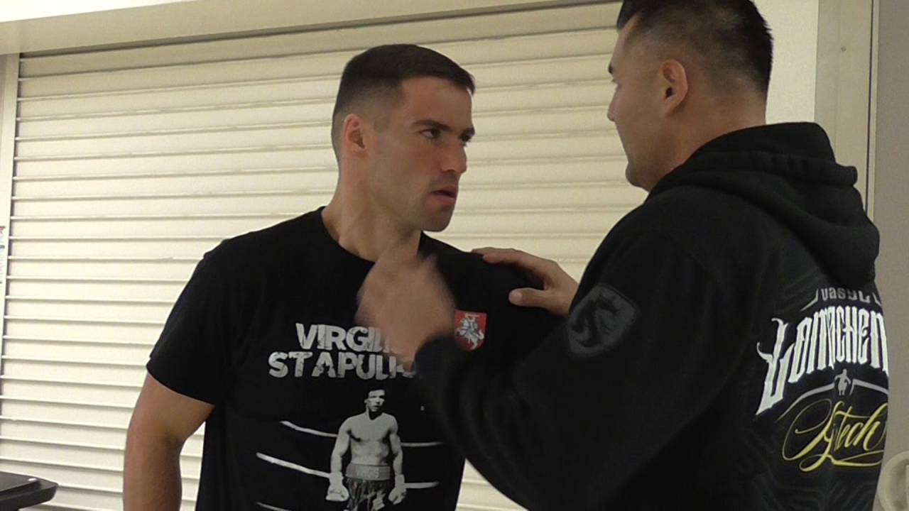 Lithuanian boxing star Virgilijus Stapolionis - EsNews Boxing - YouTube