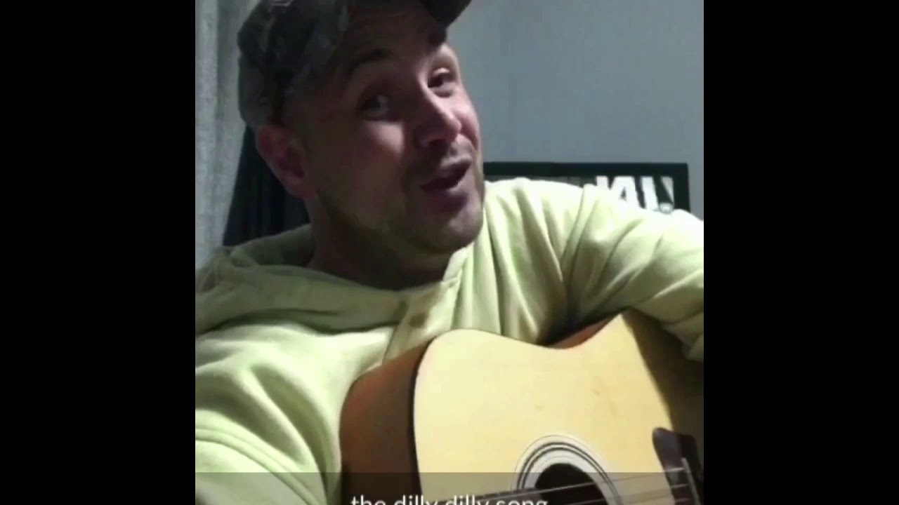 Dilly Dilly bud light commercial - YouTube