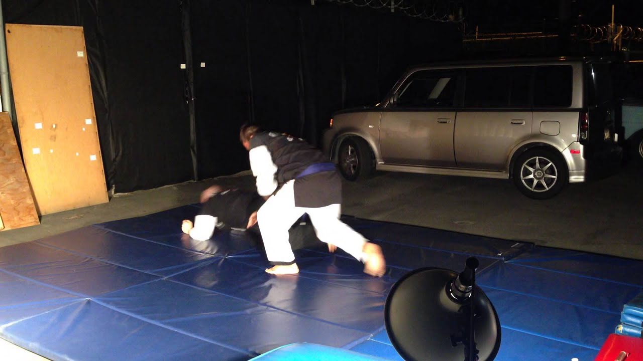 Hapkido Bue Belt red strip Test Defence against Heel High Hook Kick w ...