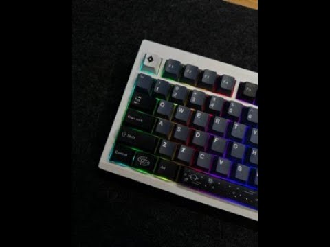 GMK 87 Keyboard build - YouTube
