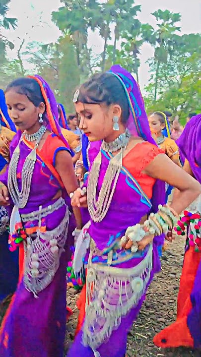 Adivasi Beautiful girls shadi dance video umrali 2024 new adivasi timli Adivasi Culture Trending ...