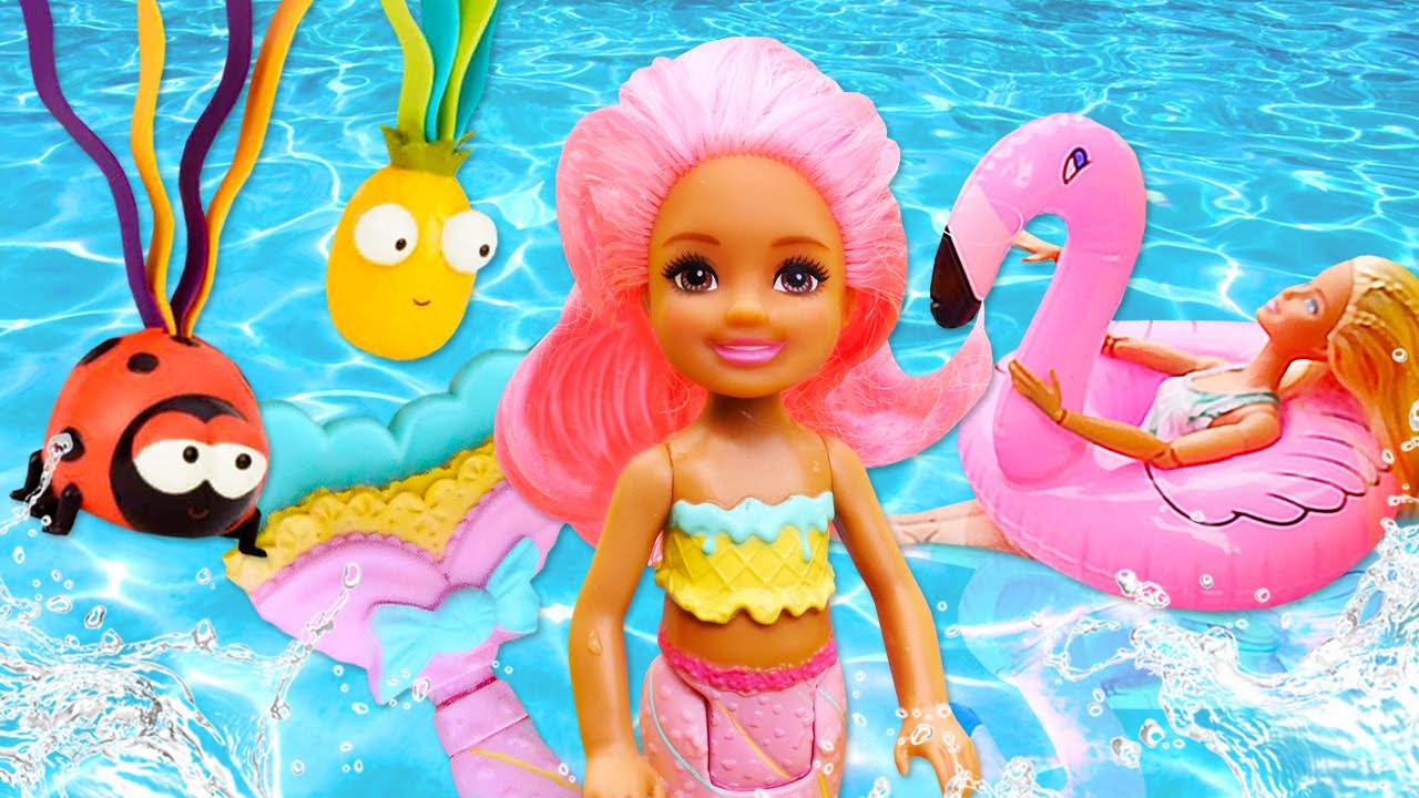 Merenneidot altaassa. Barbie-nukke & merenneitonuket. Lasten videoita ...