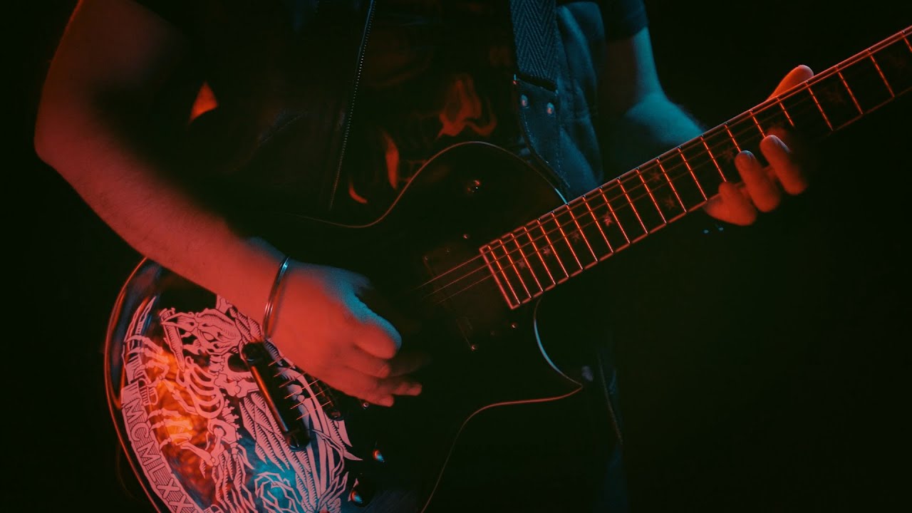 Spectrum - Una Razón Para Seguir [Official Music Video] - YouTube