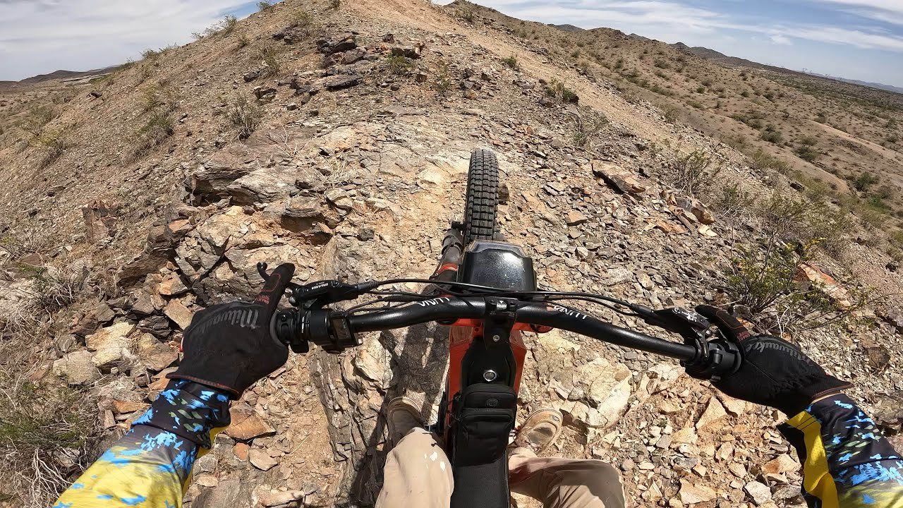 Talaria X3 EBMX X9000 EWATT 74v SOTION MOTOR - YouTube