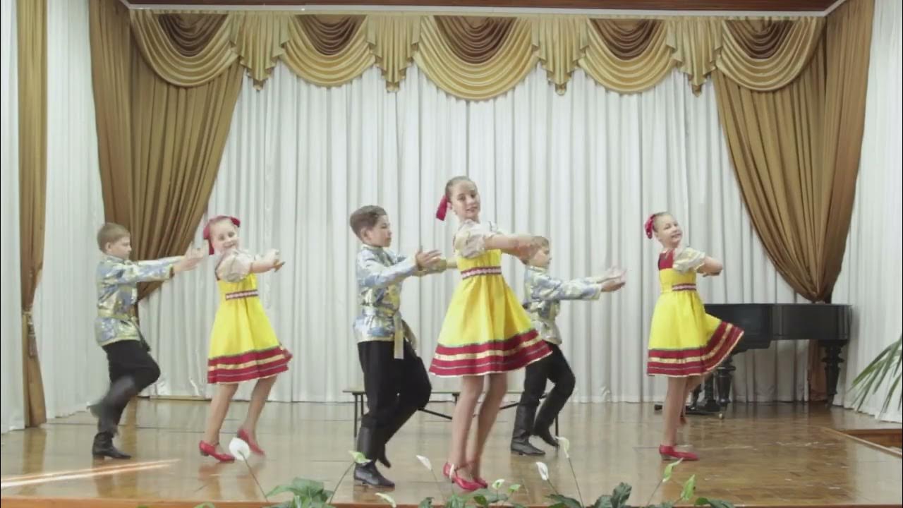 Танец "Скамеечка" - YouTube