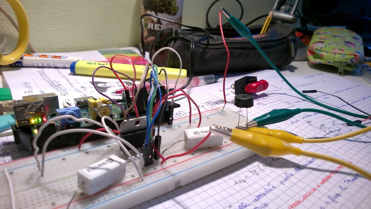 Raspberry Pi + Buzzer - YouTube