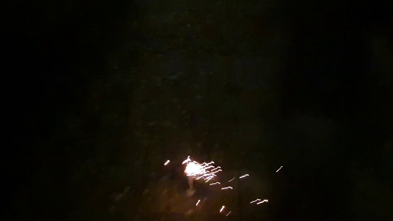 GBV B2B Crackle Shock straatfilm 2020 F1 Cat1 vuurwerk - YouTube
