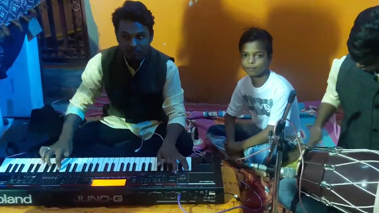 ram lakhn song bekadar balma Instrumental - YouTube