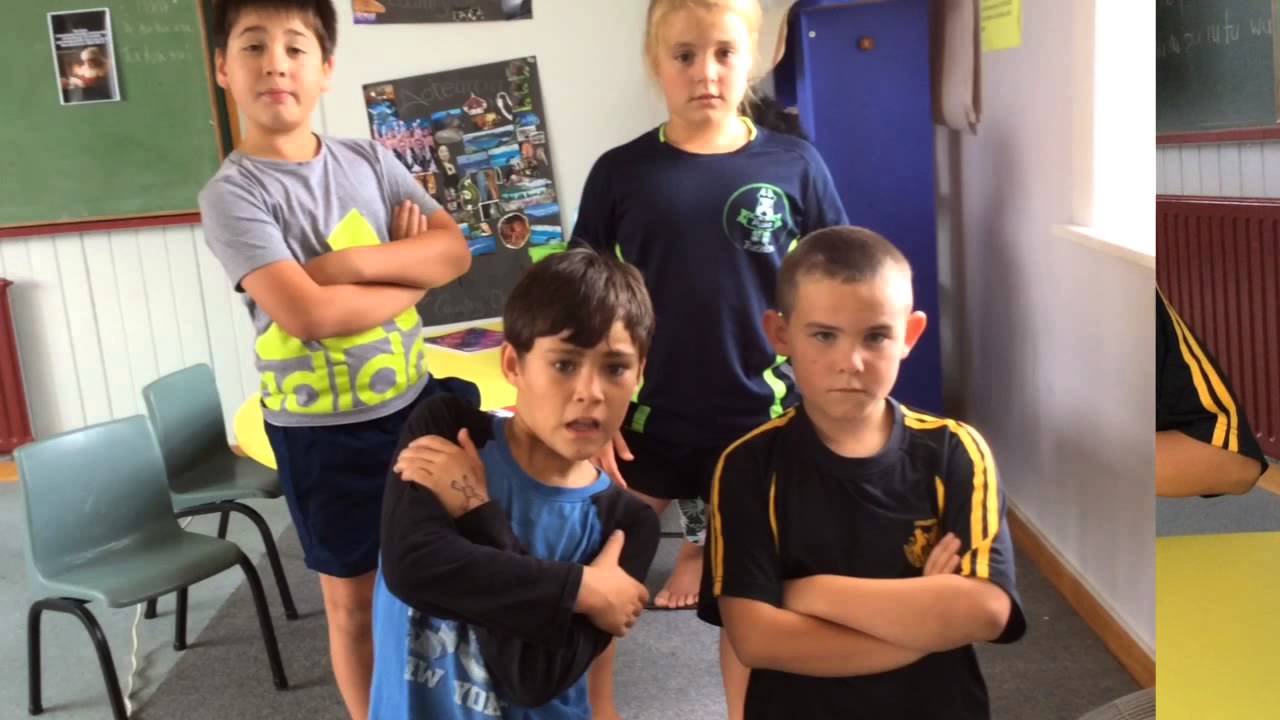 The Te Poi Learner - YouTube