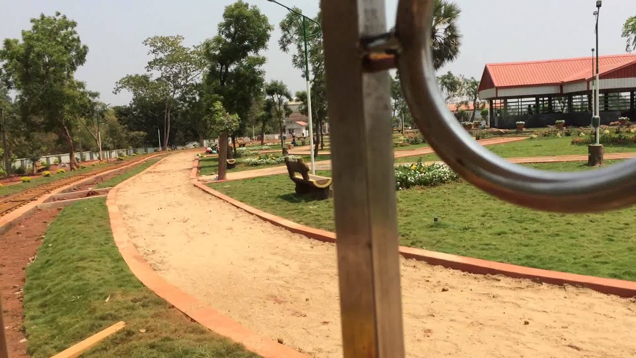 Peddapuram New Park - it is a great boon to the peddapuram peole - YouTube