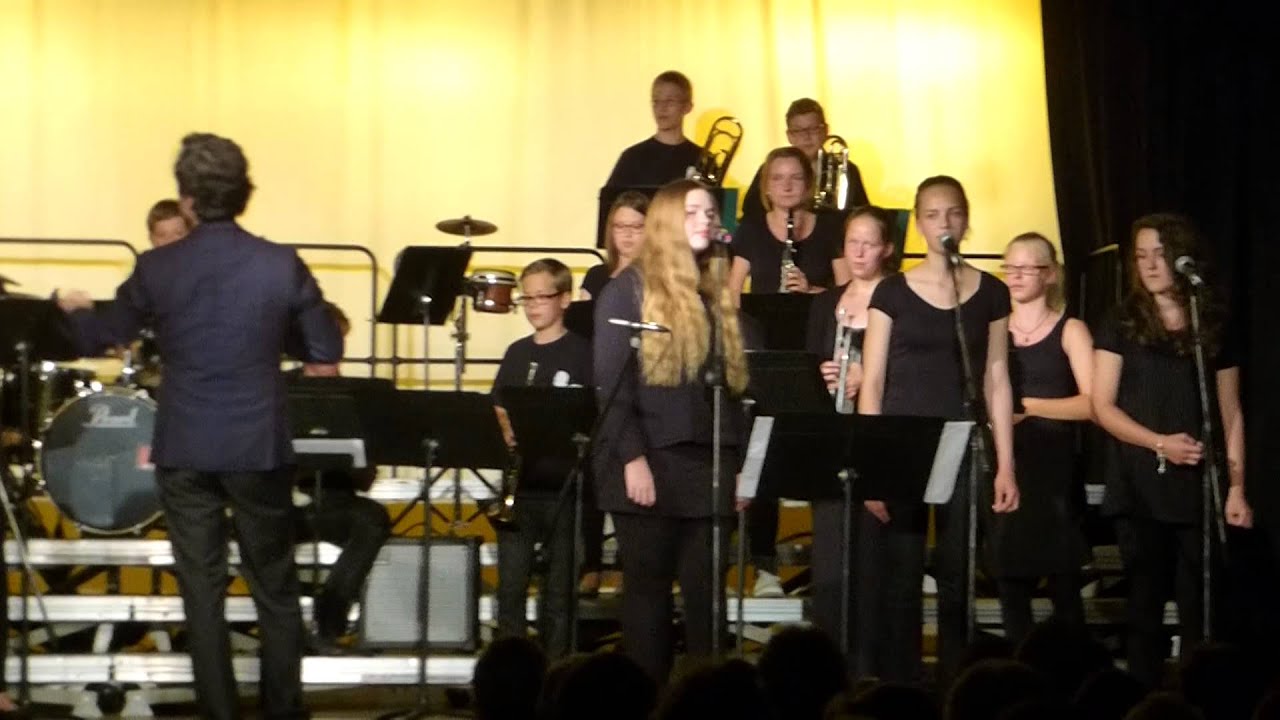 TSS In Concert - Die Junior- Big Band / Can You Feel The Love Tonight ...
