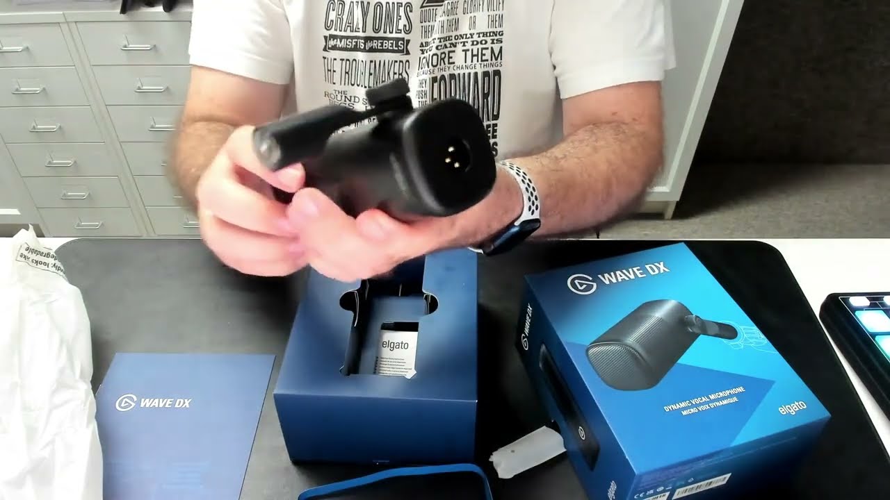 Unboxing Wave DX - YouTube