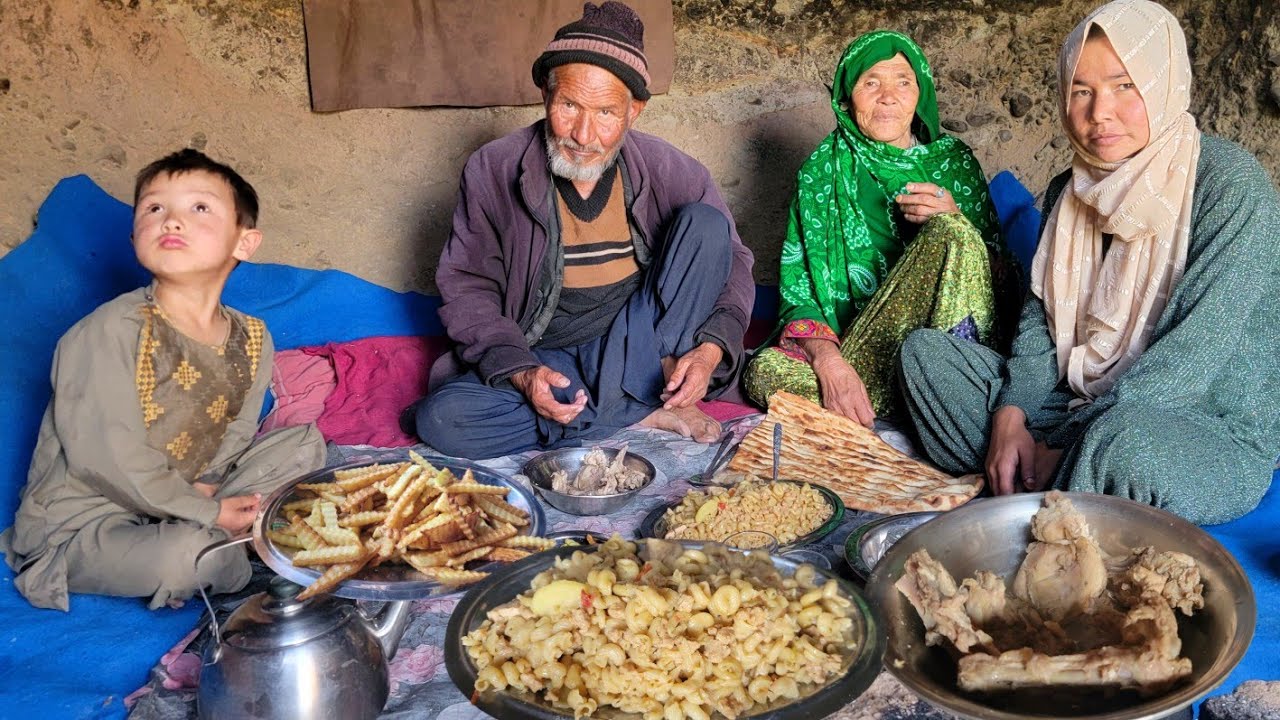Forbidden Zone: Cooking Local Bread in a Cave by an Old Couple's ...