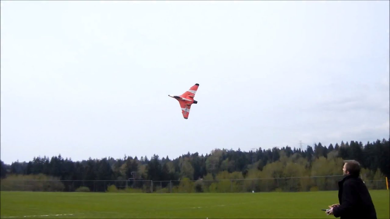BlitzRCworks Thundercat EDF Jet Upgraded 4S test flights - YouTube