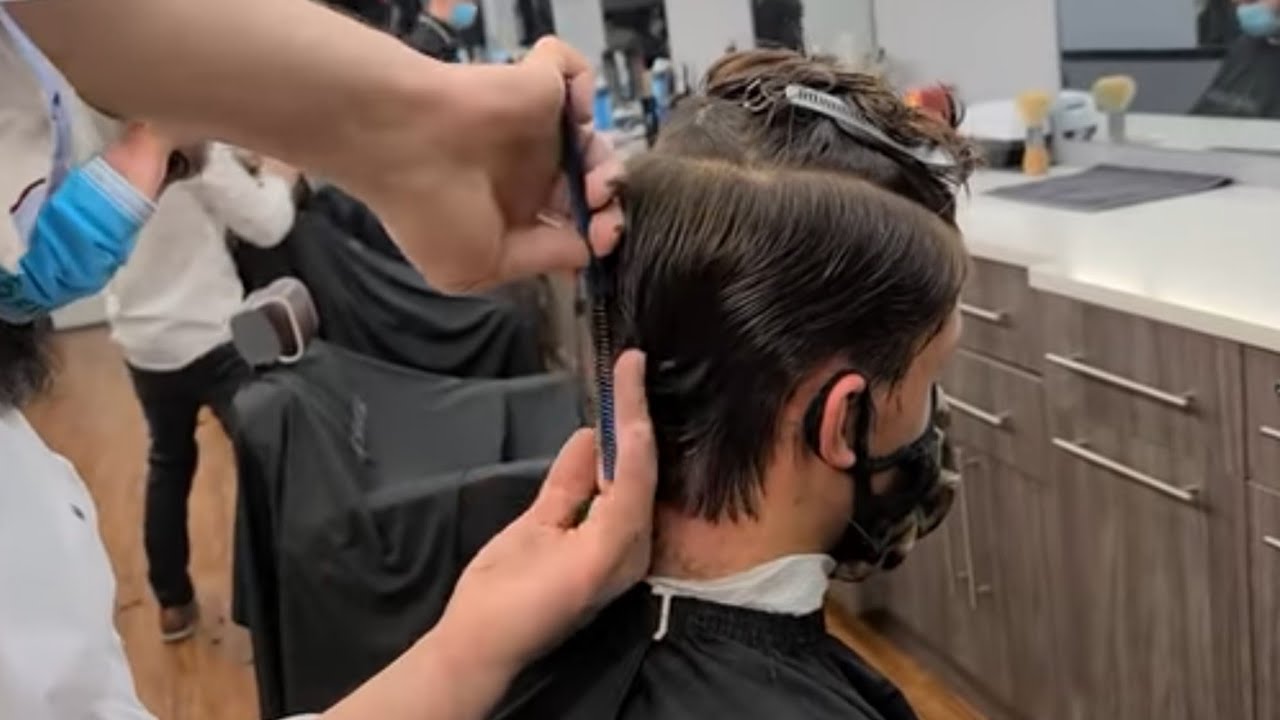 Get a Sharp Business Cut with a Razor - Barber Tutorial - YouTube