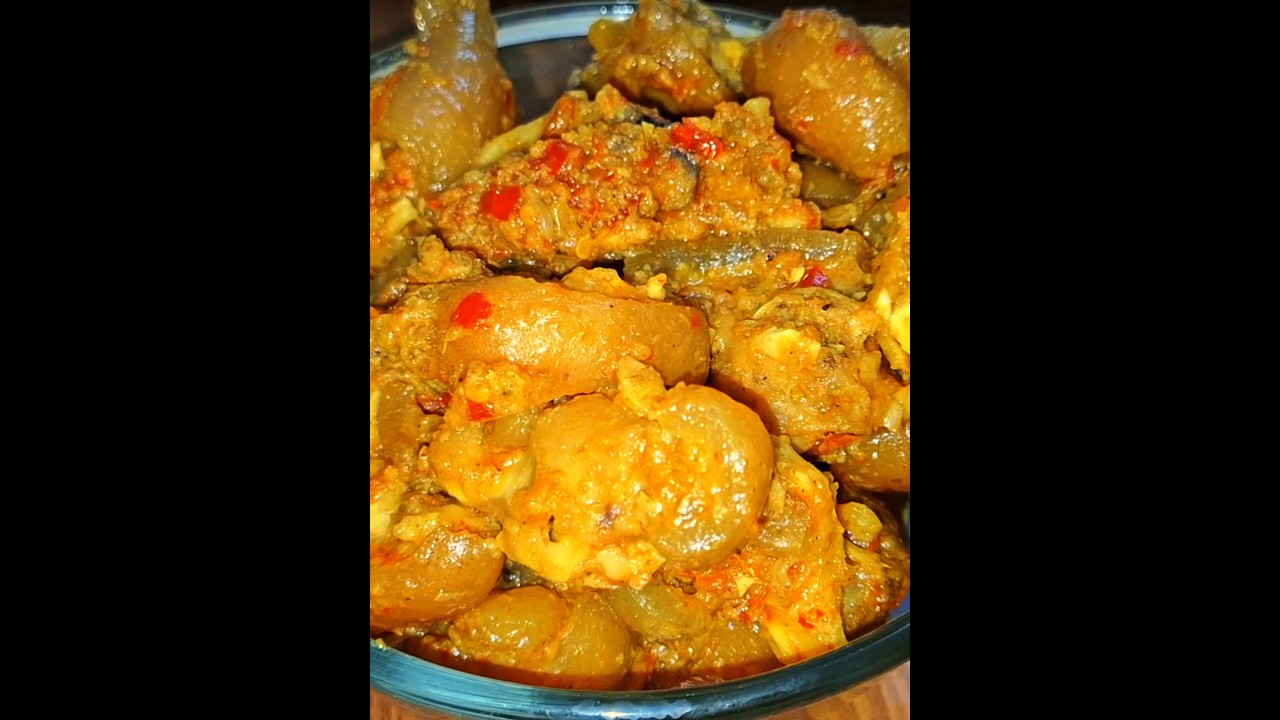 sungur ko khutta ko achar | pork leg pickle #hamrokitchen - YouTube