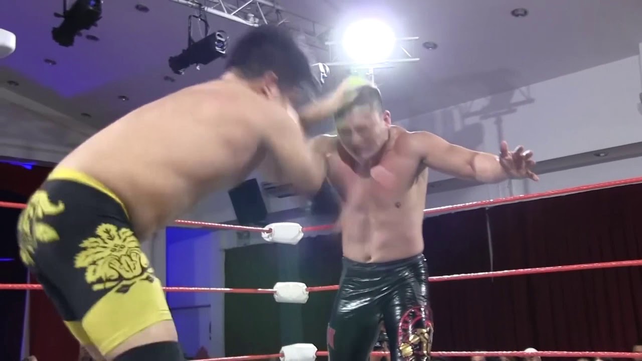 Jake De Leon vs. Singapore's Finest - YouTube