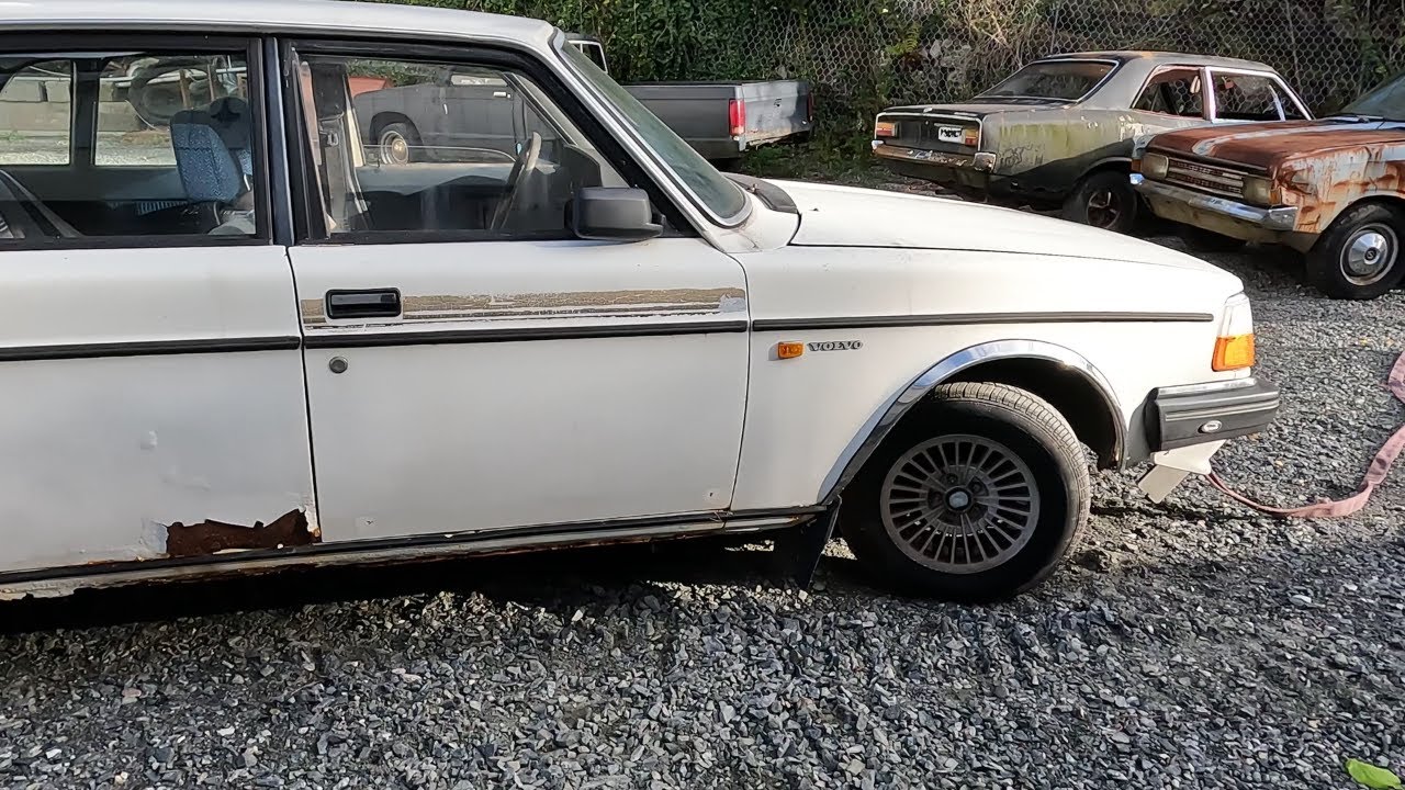 Will it Run and Drive after 14 Years? 1984 Volvo 240 Field Find - YouTube