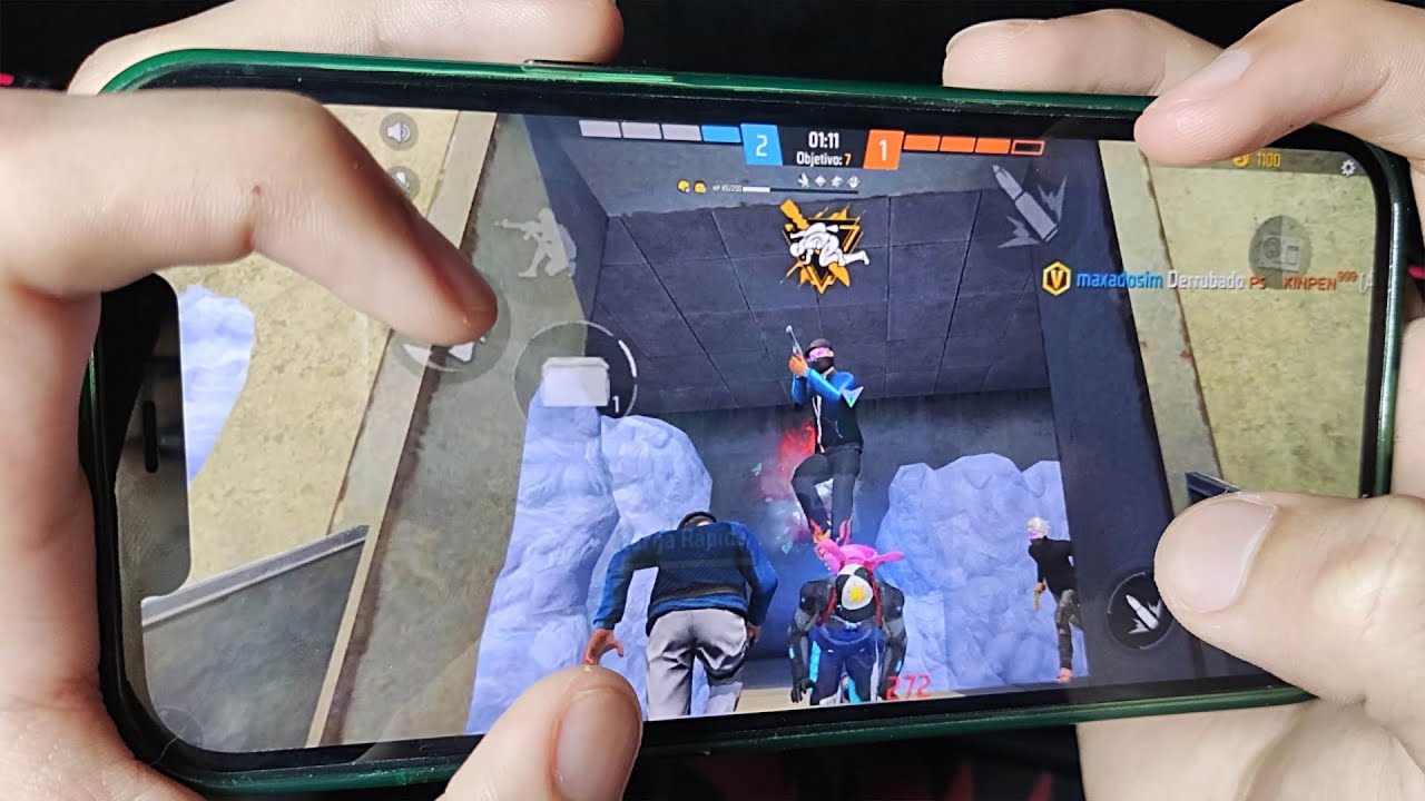 iPhone 11 Free Fire / iPhone 11 Full Handcame / iPhone 11 Gaming Test 🎮 ...