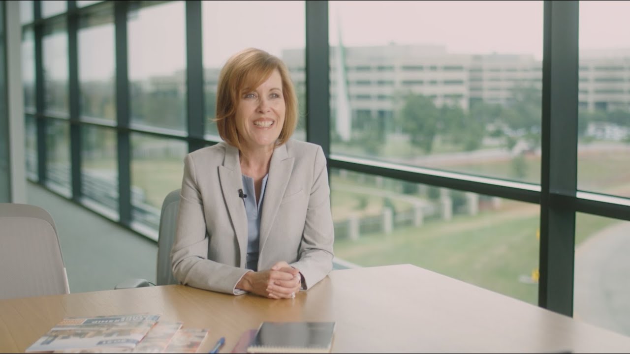 Meet Secretary Elizabeth Pollard - YouTube