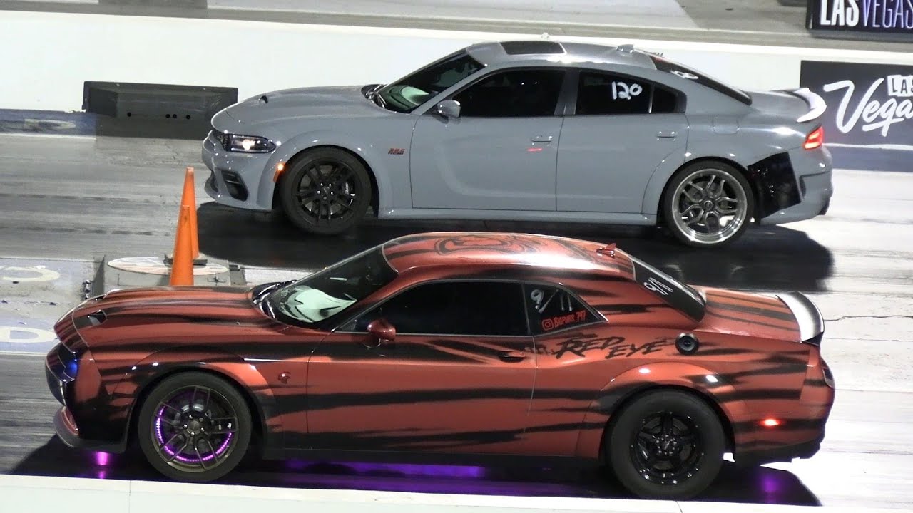 Hellcat Redeye vs Charger Scat Pack Widebody - muscle cars drag racing - YouTube