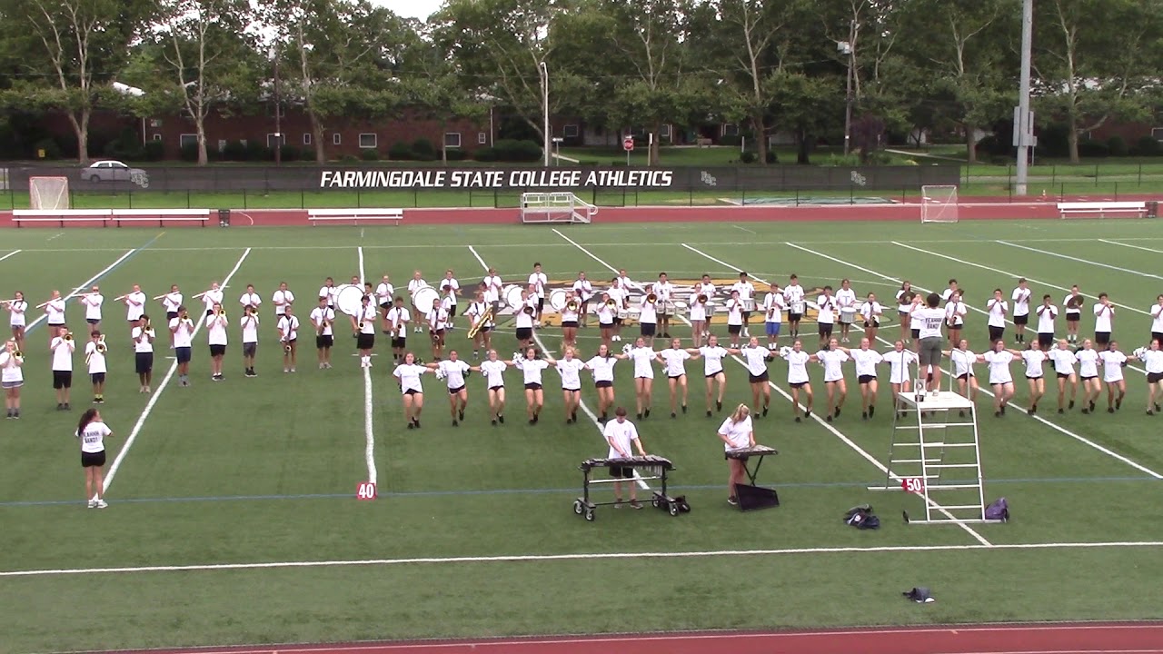 Harborfields High School Marching Band 2018-Sweet Caroline - YouTube