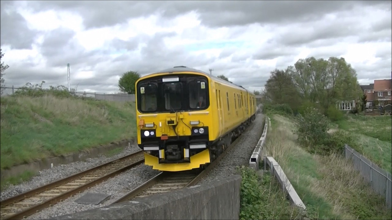 Network Rail DMU (950001) - Retford - YouTube