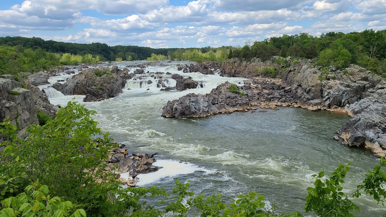 Hiking the Potomac River Trails - YouTube
