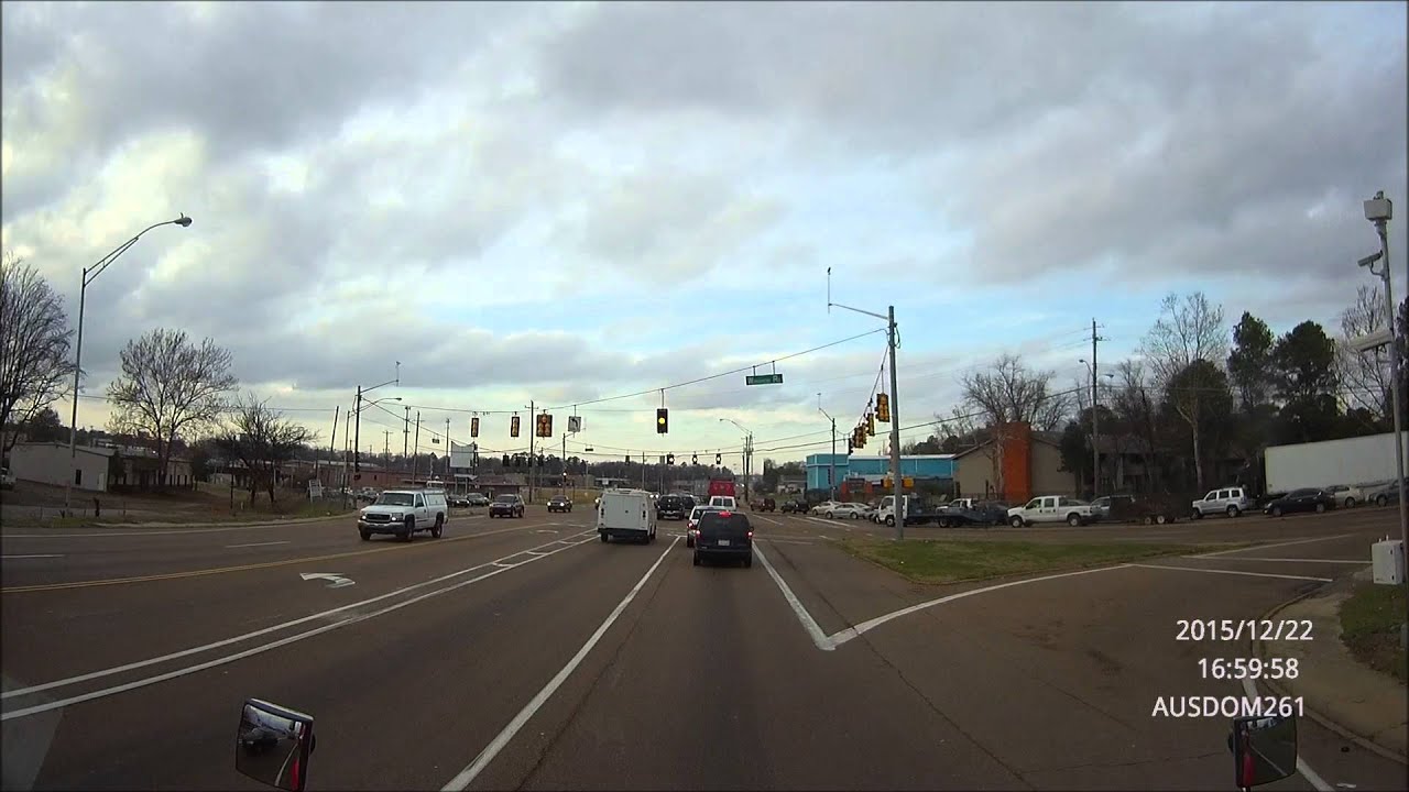 Let's hope the red light camera works! Memphis, TN - YouTube