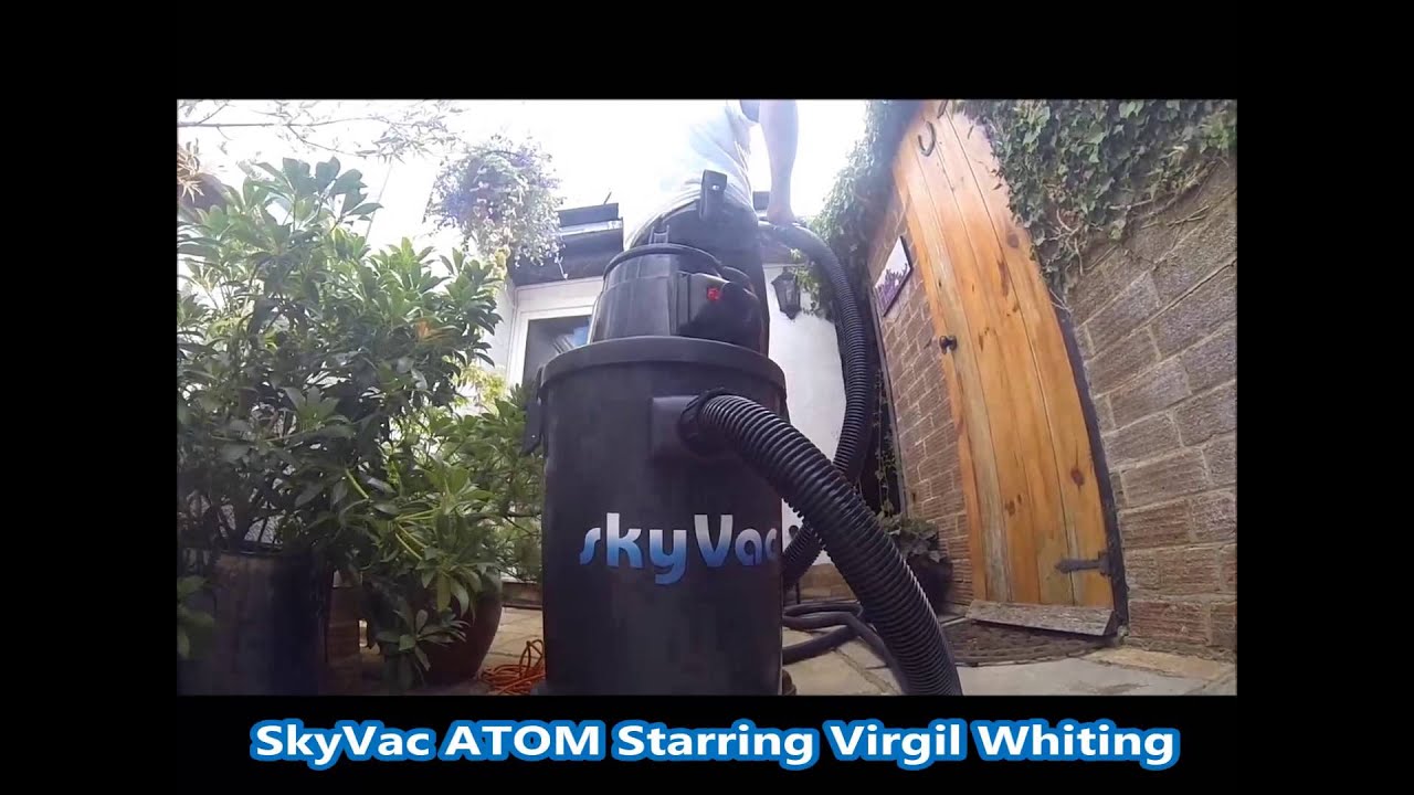SkyVac ATOM – Lightweight and Powerful Gutter Cleaning Machine - YouTube