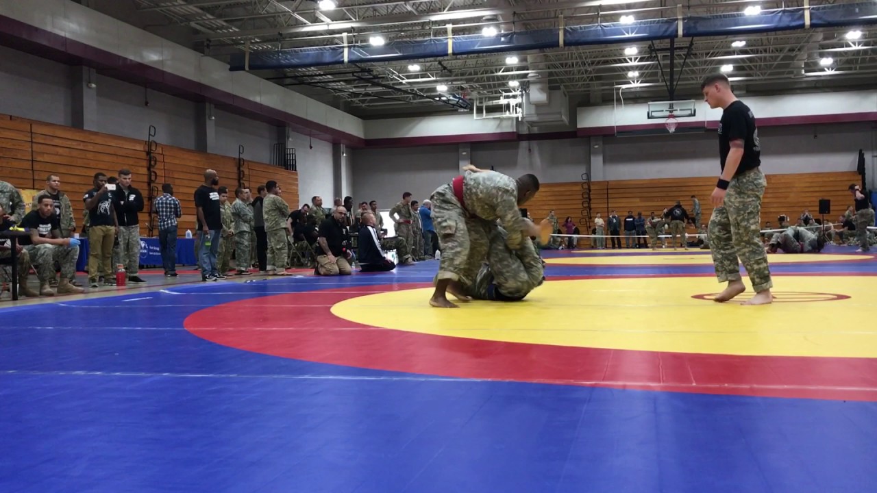 2016 Fort Bragg Combatives Invitational 155lbs - YouTube