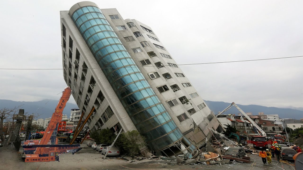 15 PRECARIOUSLY Located Buildings - YouTube